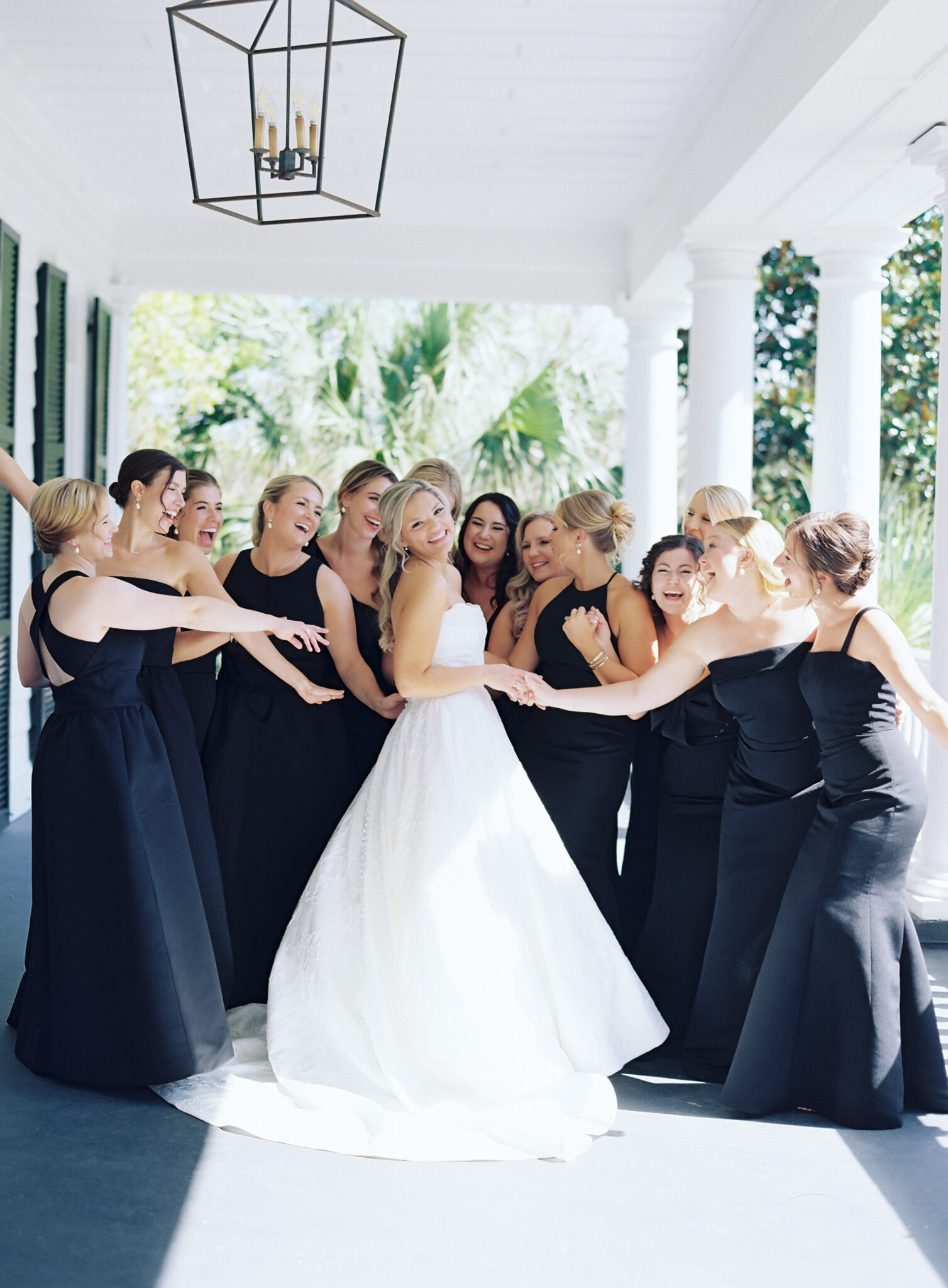 Garden Blooms & Golden Pups: A Charleston Wedding Weekend - Kailee ...